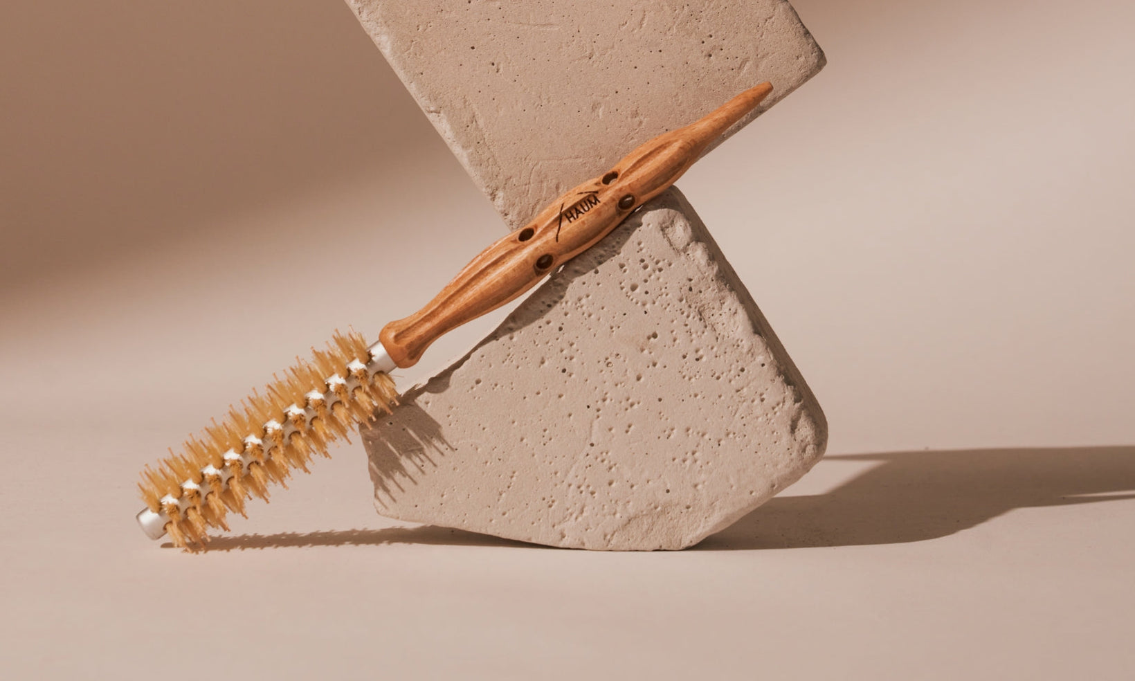 ROOT ROLL BRUSH – HAUM公式